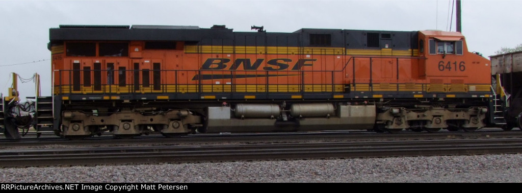 BNSF 6416